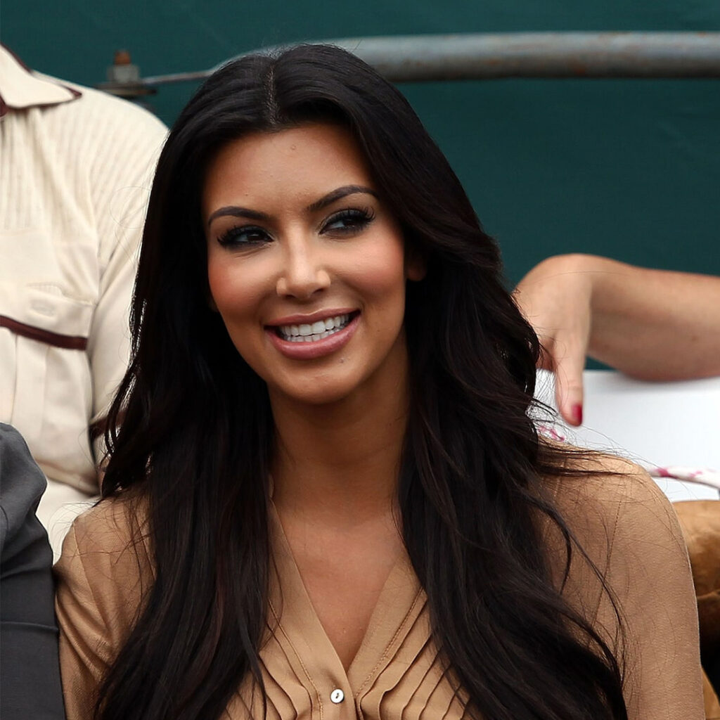 Iconic Eyebrows Over the Decades - Essential Beauty & Piercing