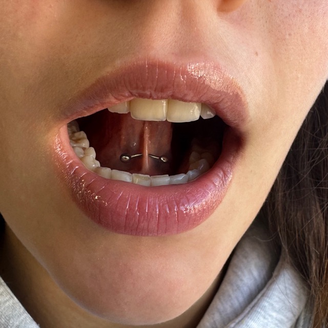 Tongue Piercings - Essential Beauty & Piercing Tongue Piercings - Essential Beauty & Piercing